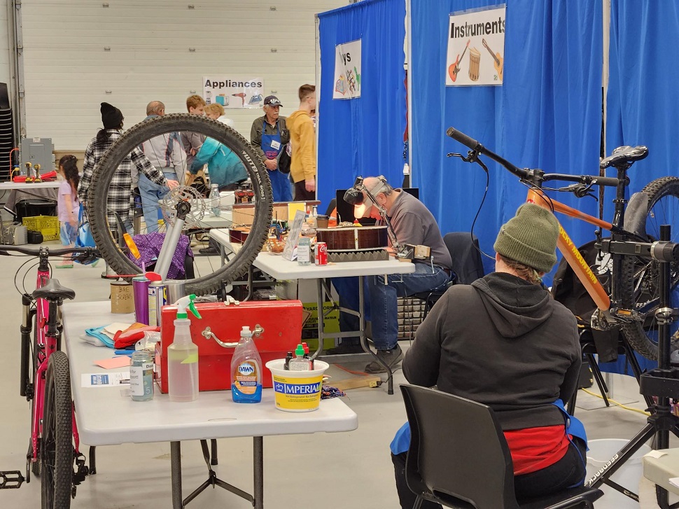 Repair Café helps hundreds reduce, reuse, and rejoice with fixes and stiches ...